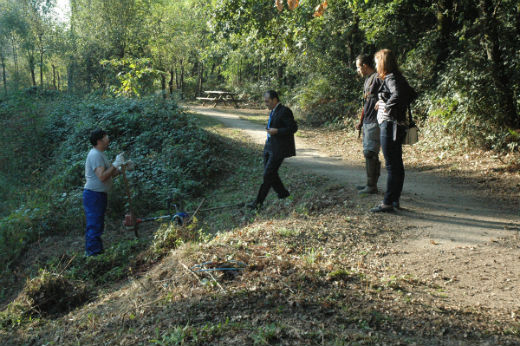 Limpiando el cauce y el sendero del río Louro a su paso por Porriño ...
